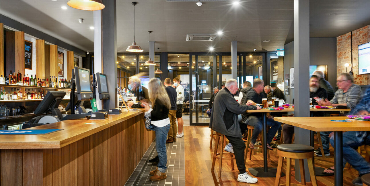 Experience the Best Sports Bar at Brighton Metro Hotel